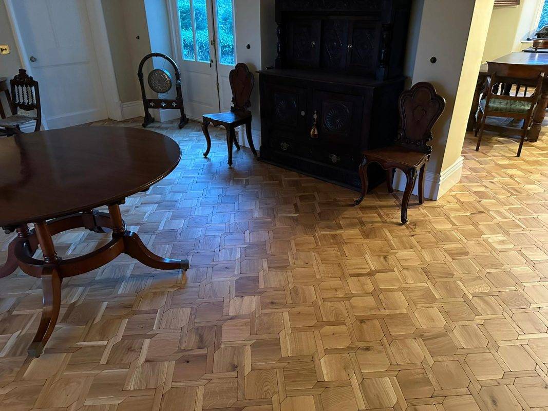 Continuous Versailles Unfinished Tumbled Solid Oak Rustic